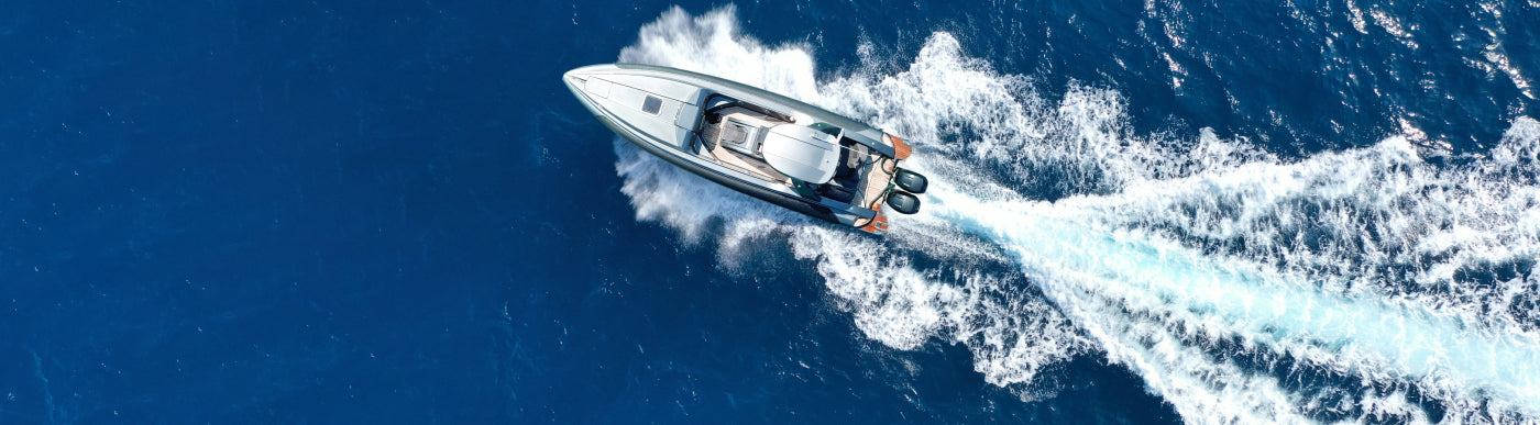 What is an Outboard Motor? A Beginner's Guide to Boat Propulsion ...